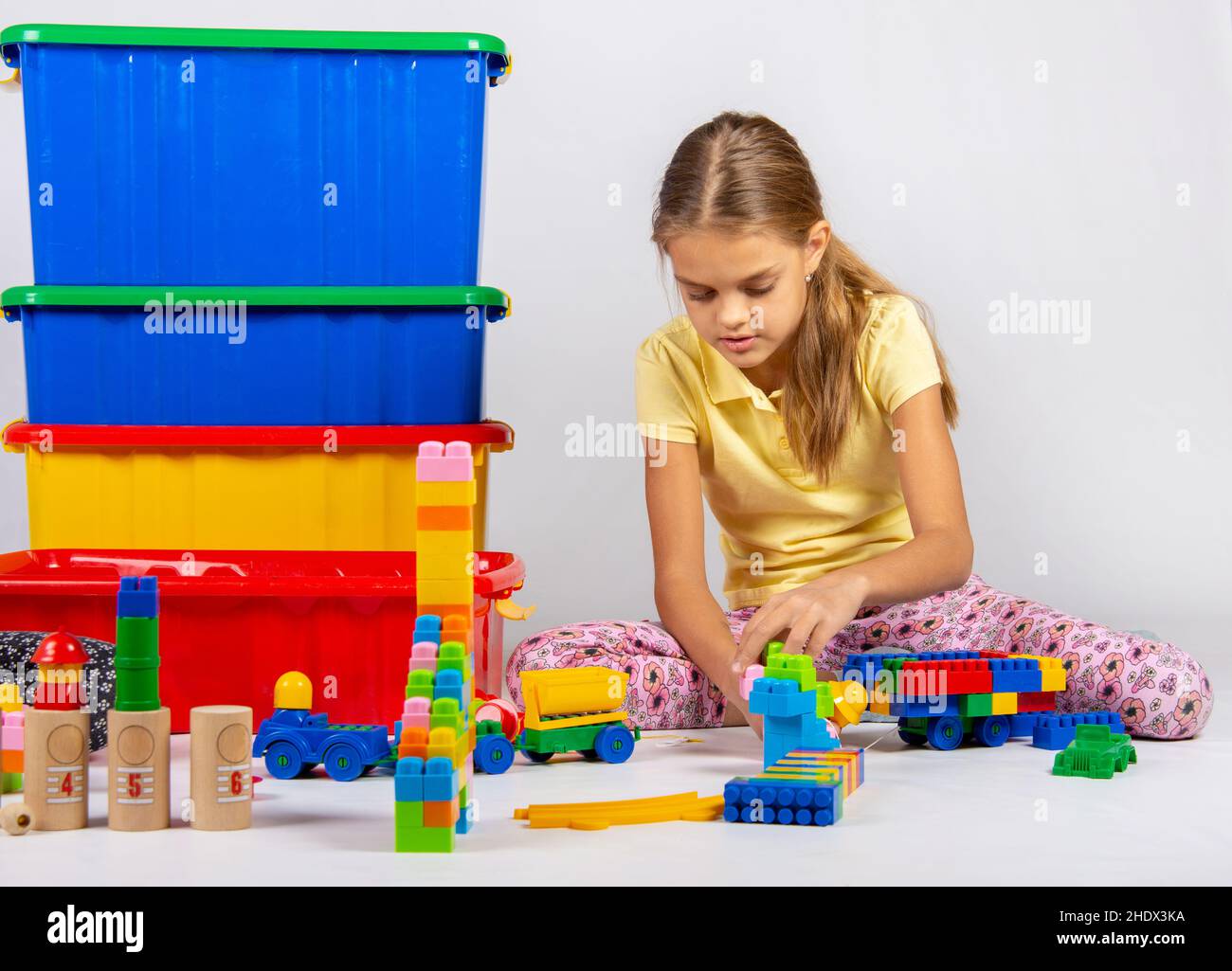 Girl toy girls hi-res stock photography and images - Alamy