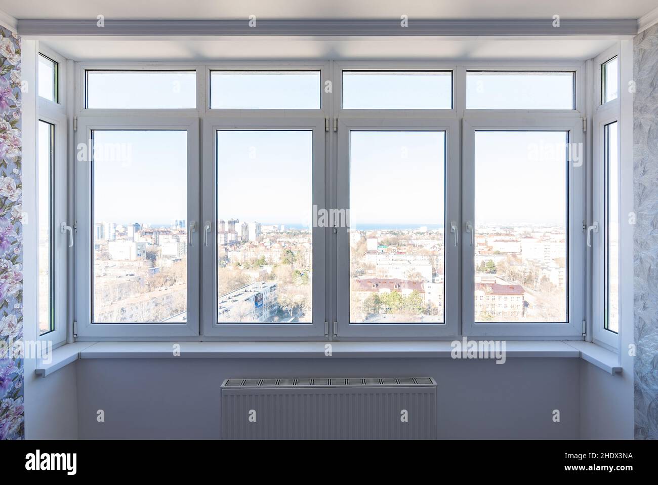 window, windows, townhouse Stock Photo - Alamy