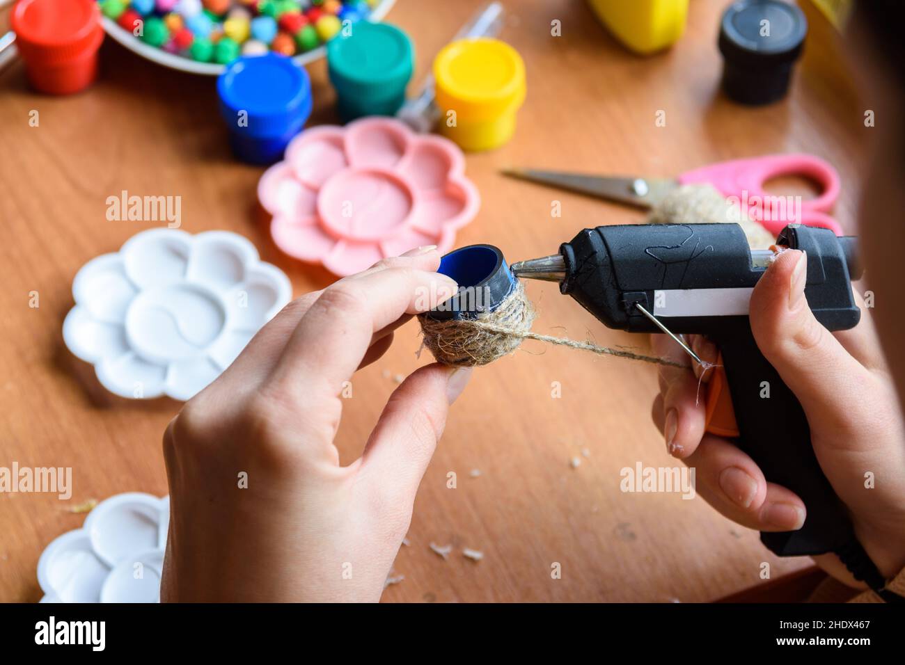 bonding, craft, hot glue gun, crafts Stock Photo - Alamy