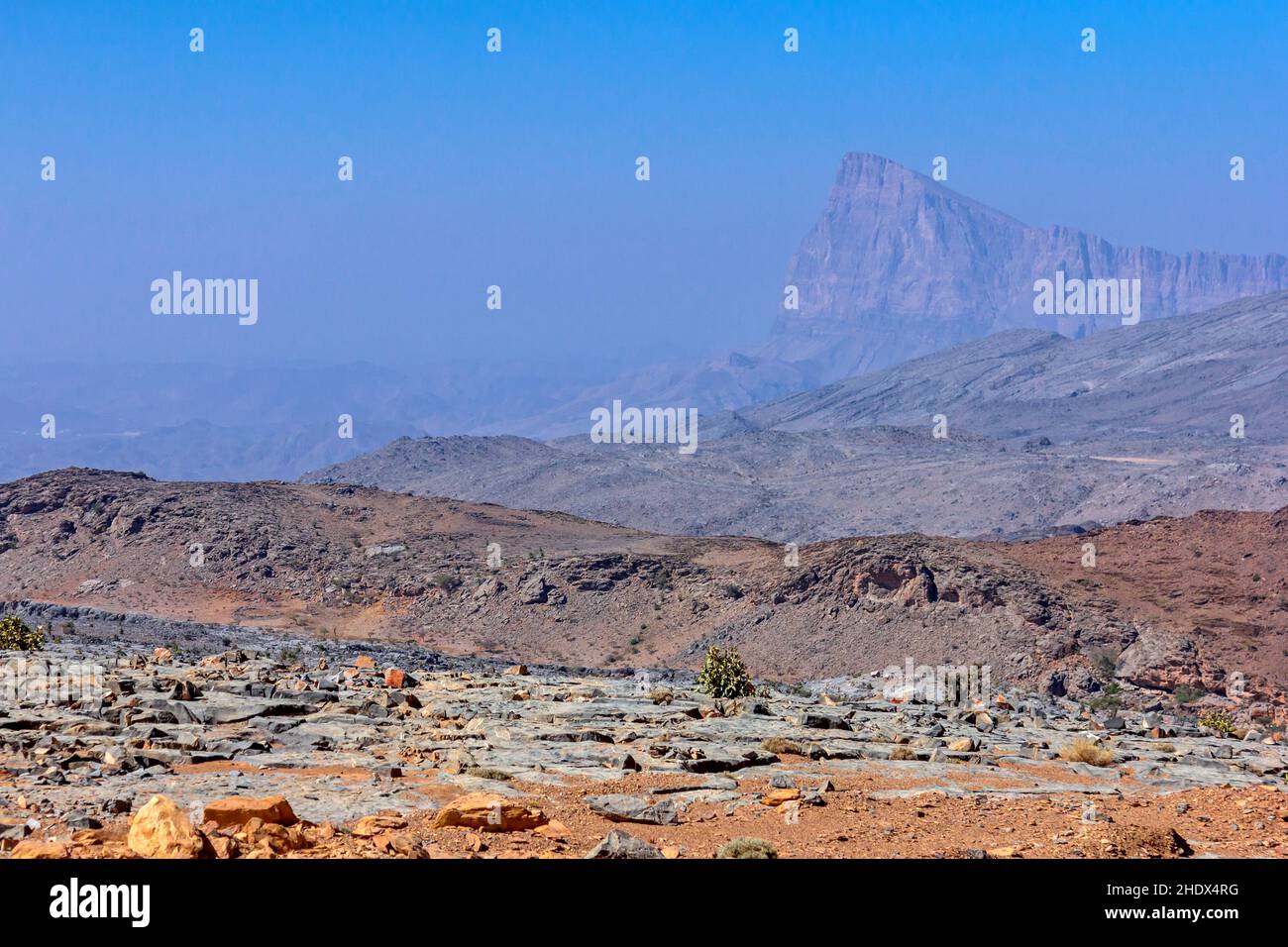 mountain range, Jebel Shams, mountain ranges Stock Photo - Alamy