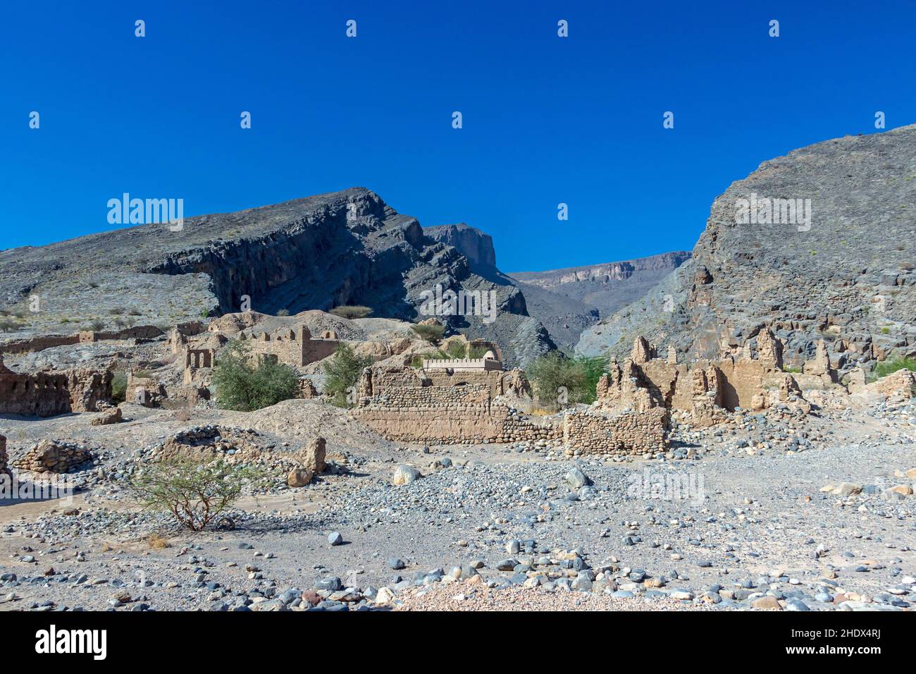 Tanuf ruins tanuf oman hi-res stock photography and images - Alamy