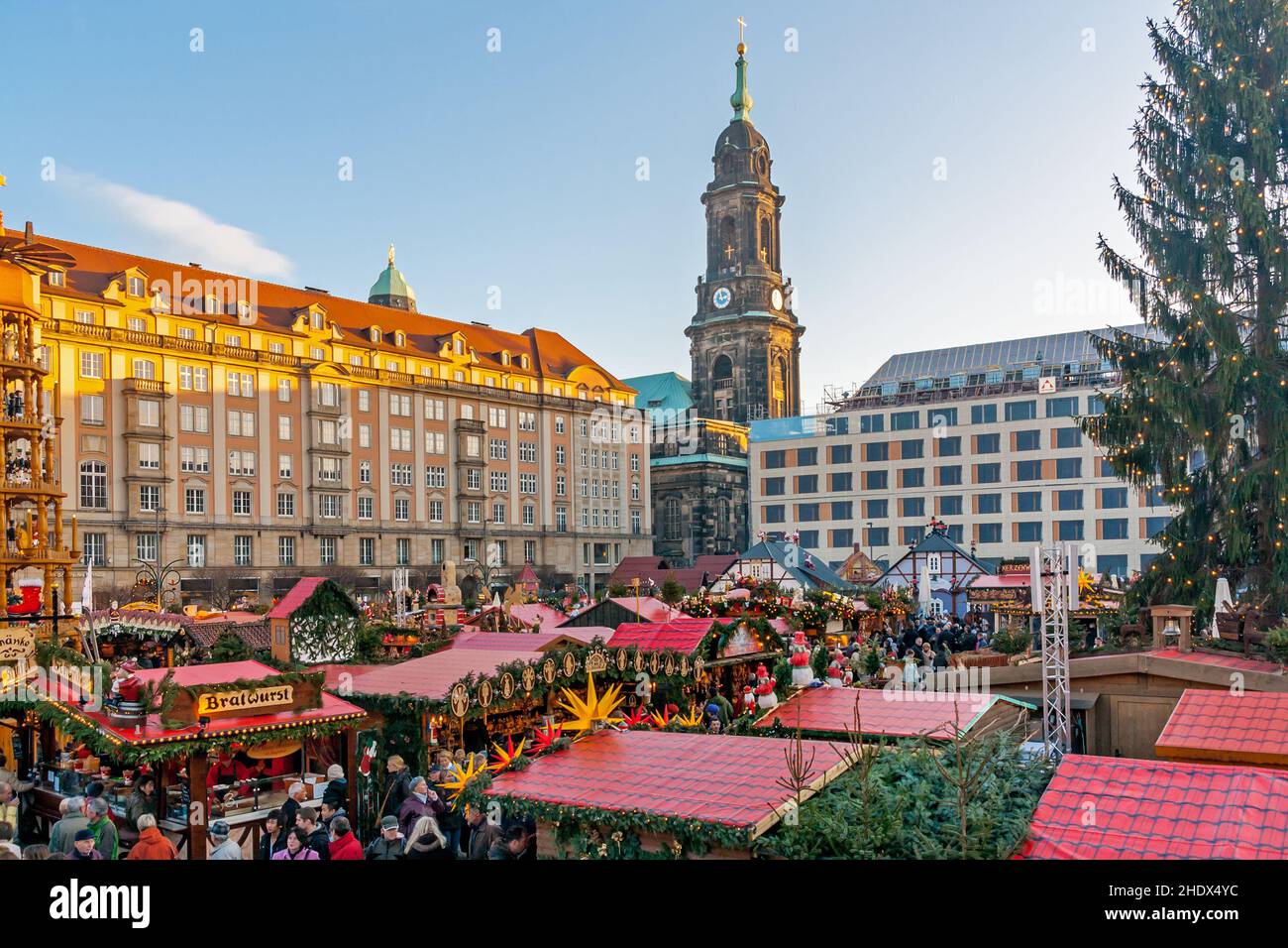 Dresdner striezelmarkt hi-res stock photography and images - Alamy