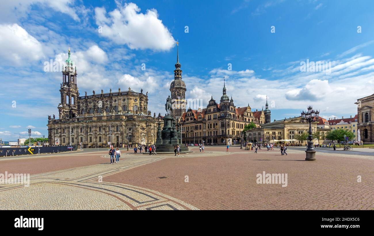 Theaterplatz hi-res stock photography and images - Alamy
