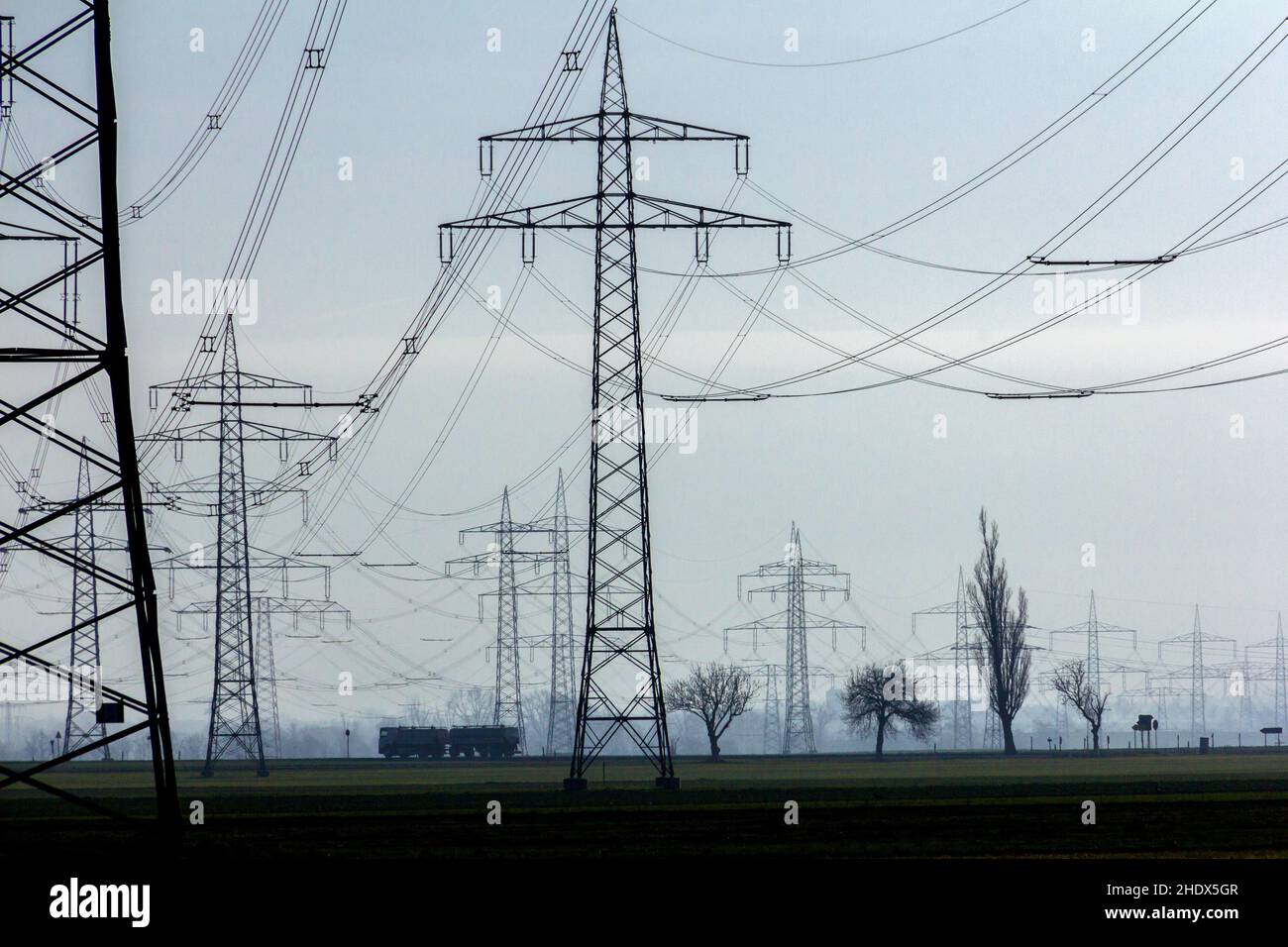 Current conduction hi-res stock photography and images - Alamy