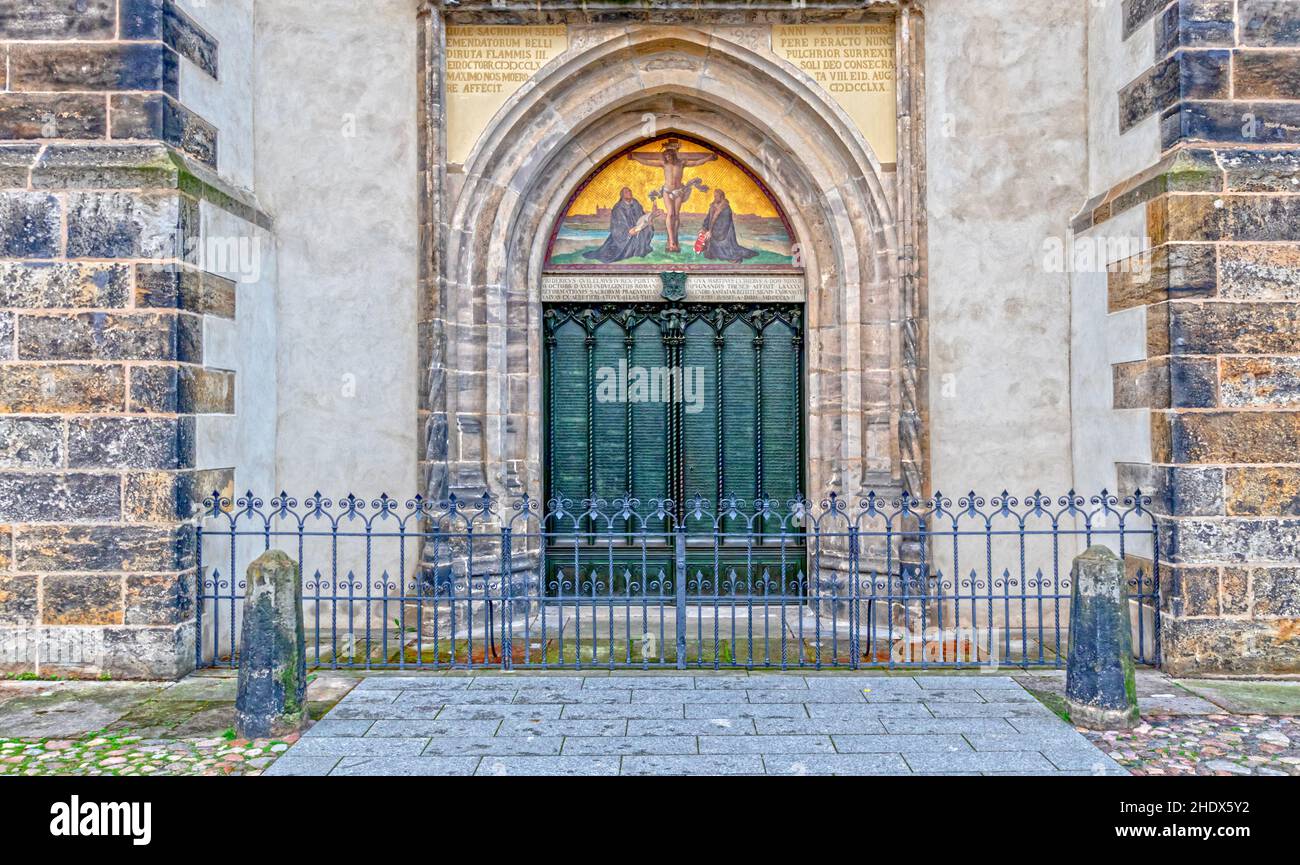 castle church, these door, castle churchs Stock Photo - Alamy