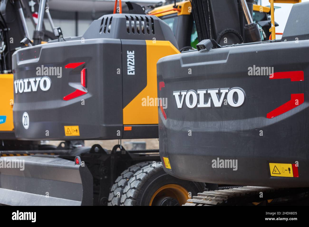 Volvo bulldozer hi-res stock photography and images - Alamy
