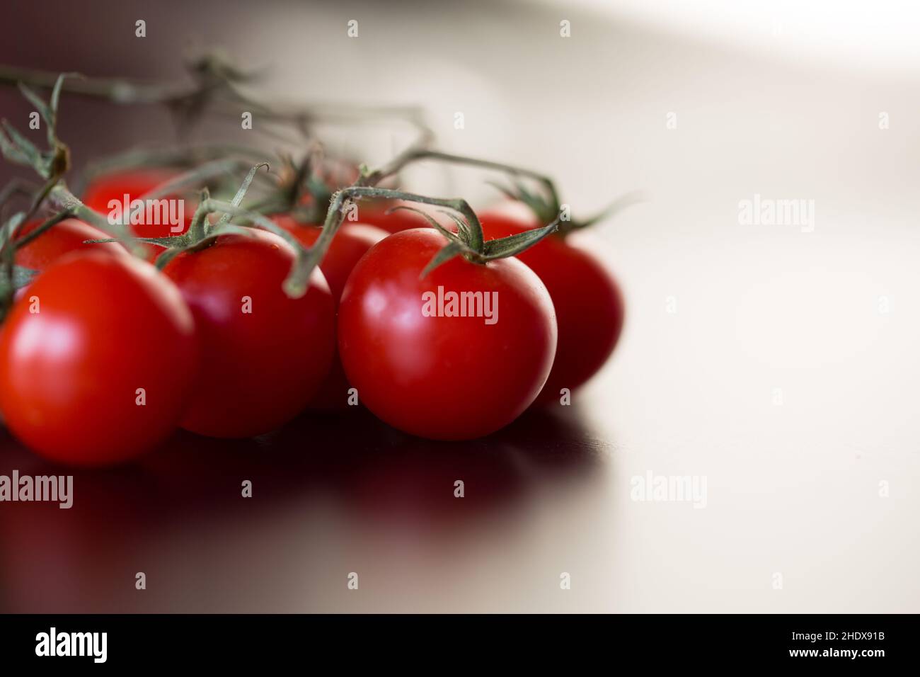 bush tomato, tomatoes, bush tomatoes, tomato Stock Photo - Alamy