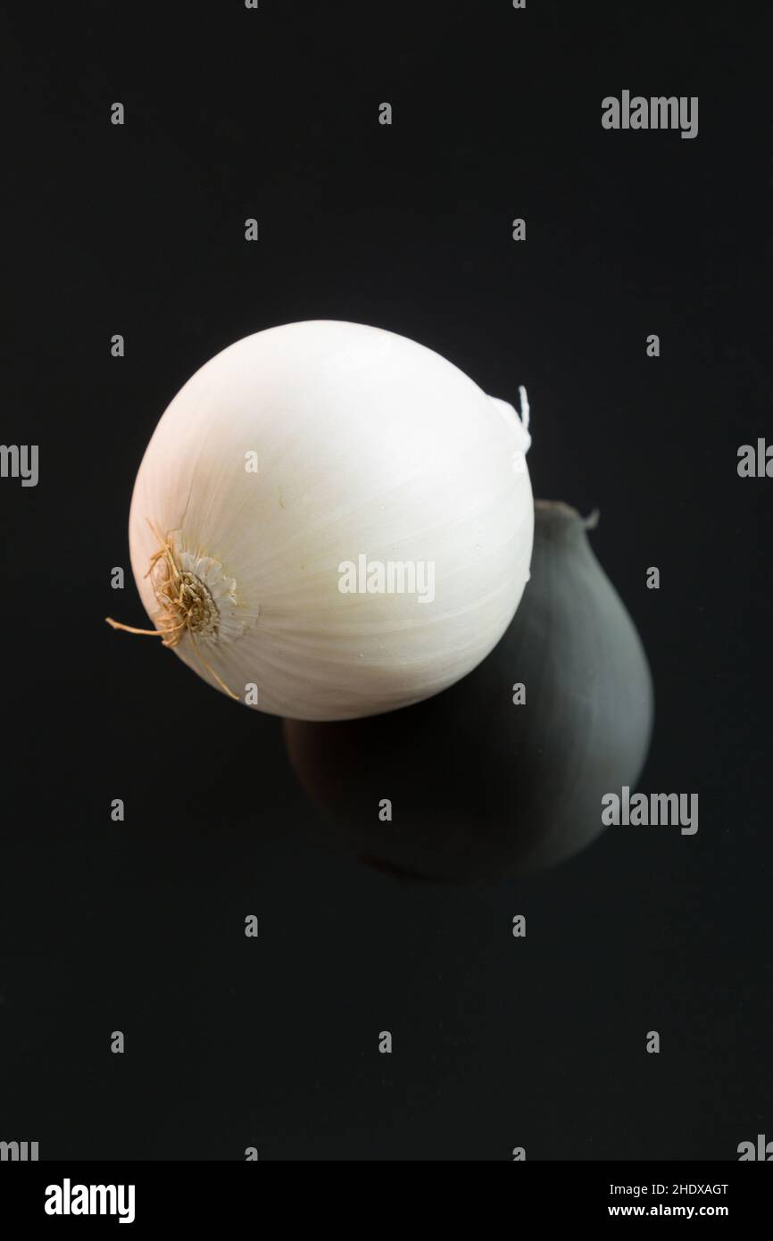 spanish onion, spanish onions Stock Photo - Alamy