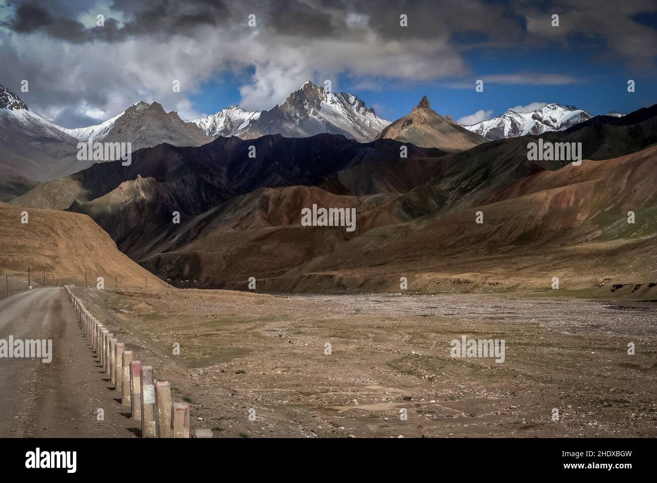 dramatic, range, dramatics, ranges Stock Photo - Alamy