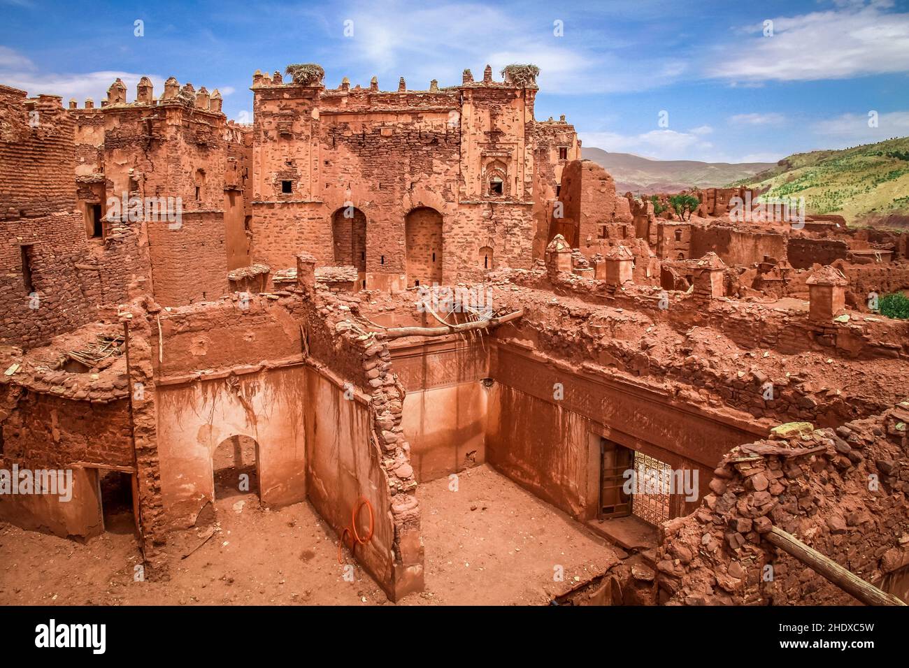 fortification, telouet, kasbah von telouet, fortifications Stock Photo ...
