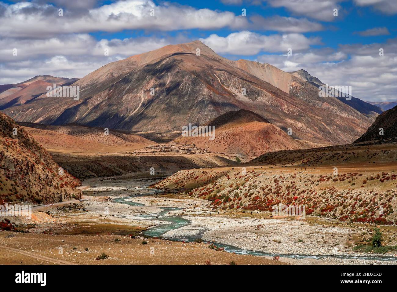 mountain range, yecheng, xishuabanna, mountain ranges Stock Photo - Alamy