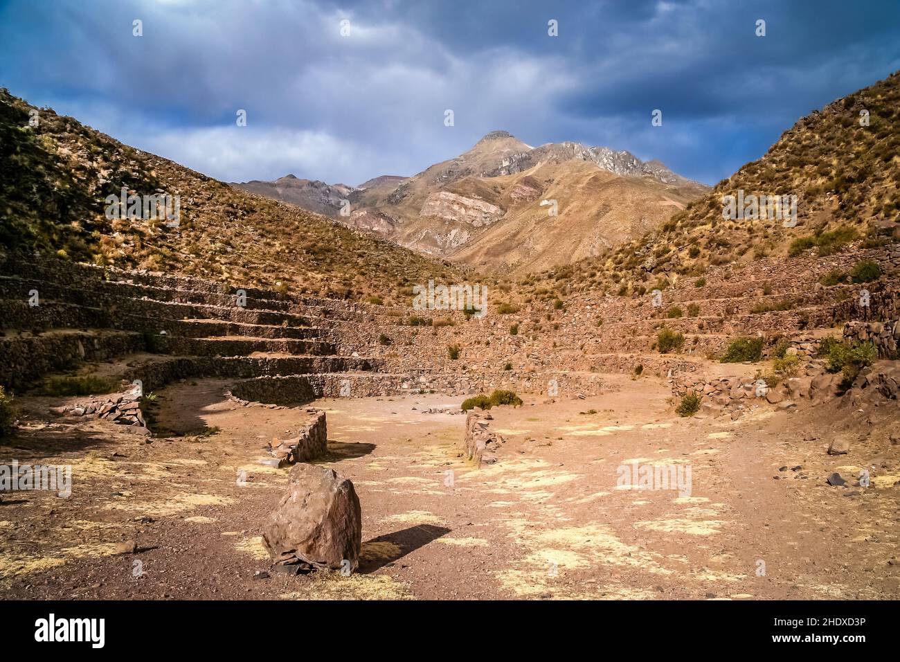 Colca canyon peru south america incas hi-res stock photography and ...