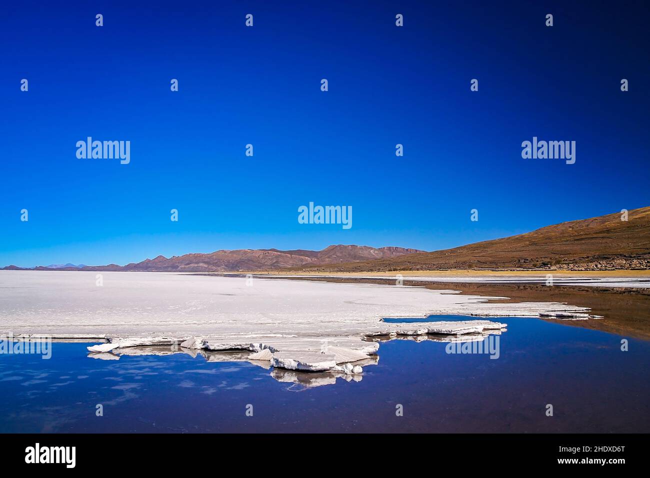 salt lake, salt sediment, salar de uyuni, uyuni, salt lakes, salt ...