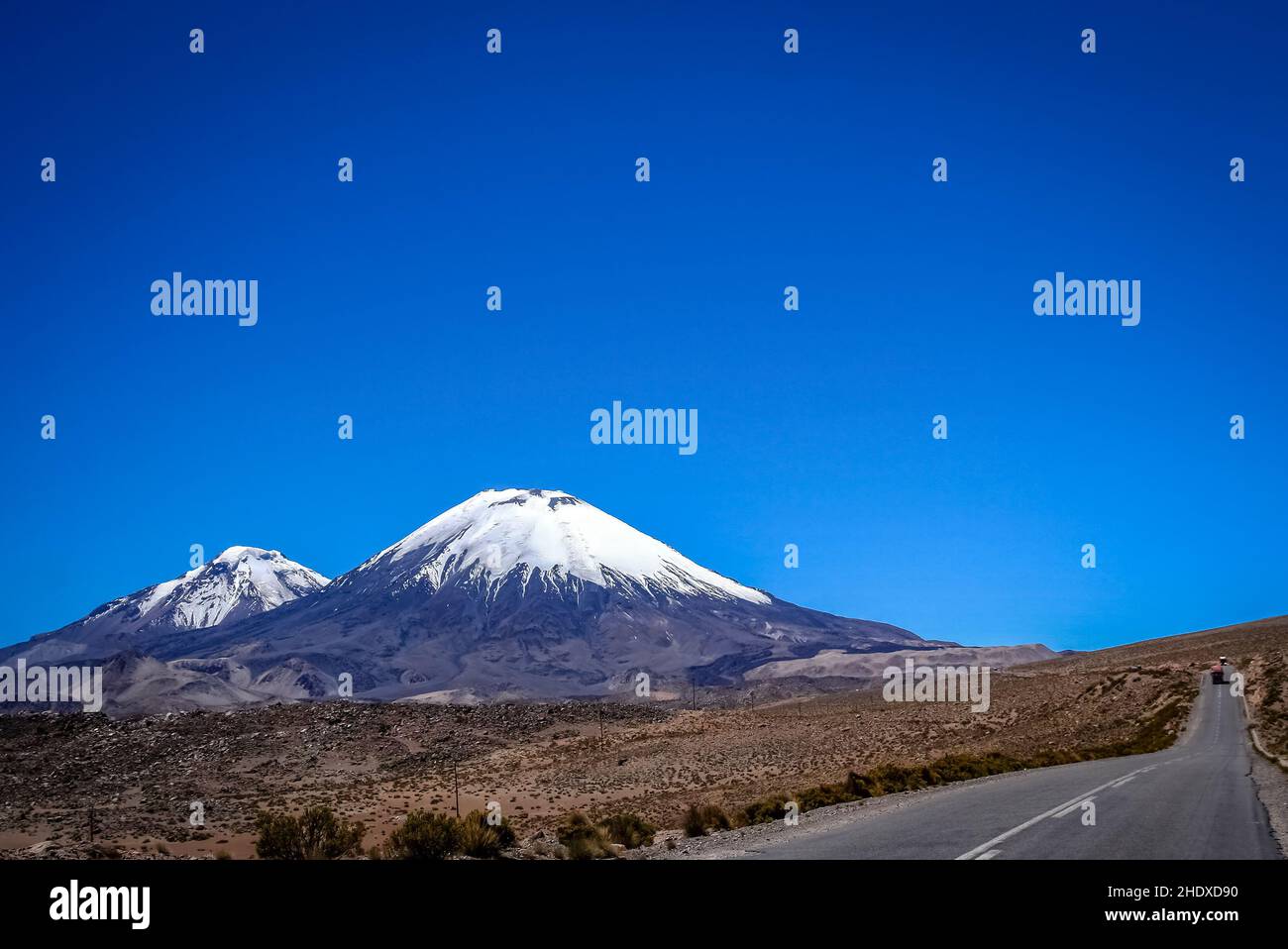chile, stratovolcano, parinacota, chiles, stratovolcanos, volcano Stock ...