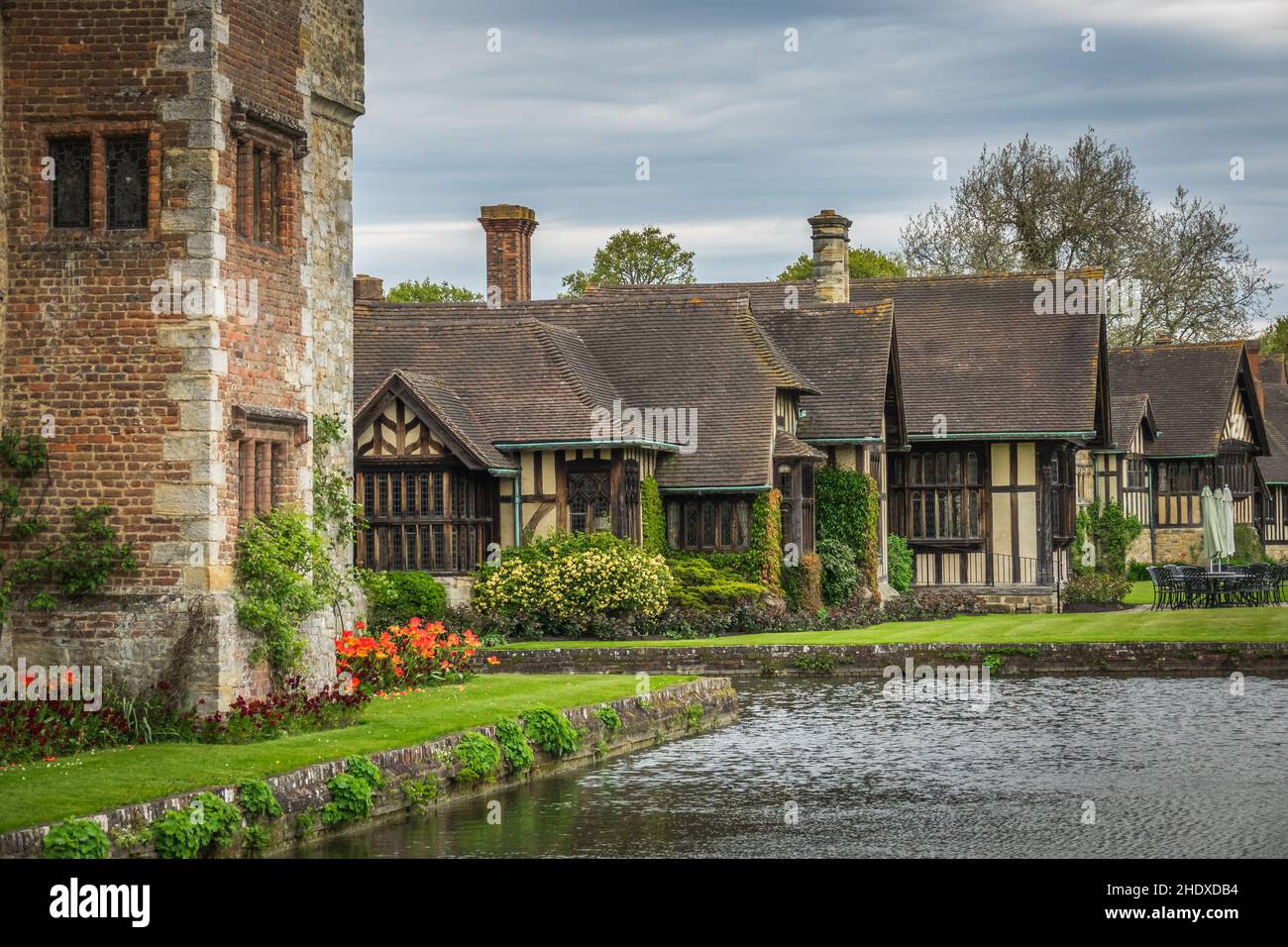 half timbered houses, kent, hever castle, half-timbered house Stock ...