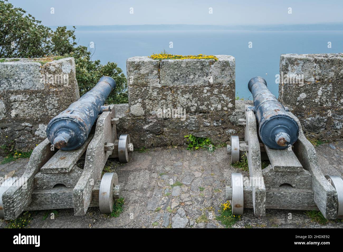 cannon, crenellation, st. michael’s mount, cannons, crenellations Stock ...
