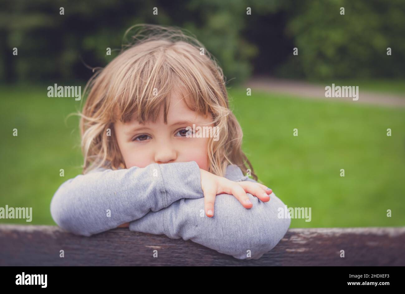 Pensives hi-res stock photography and images - Alamy