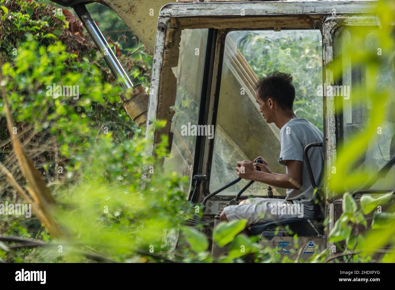 construction worker, excavator, blue collar, builder, builders ...