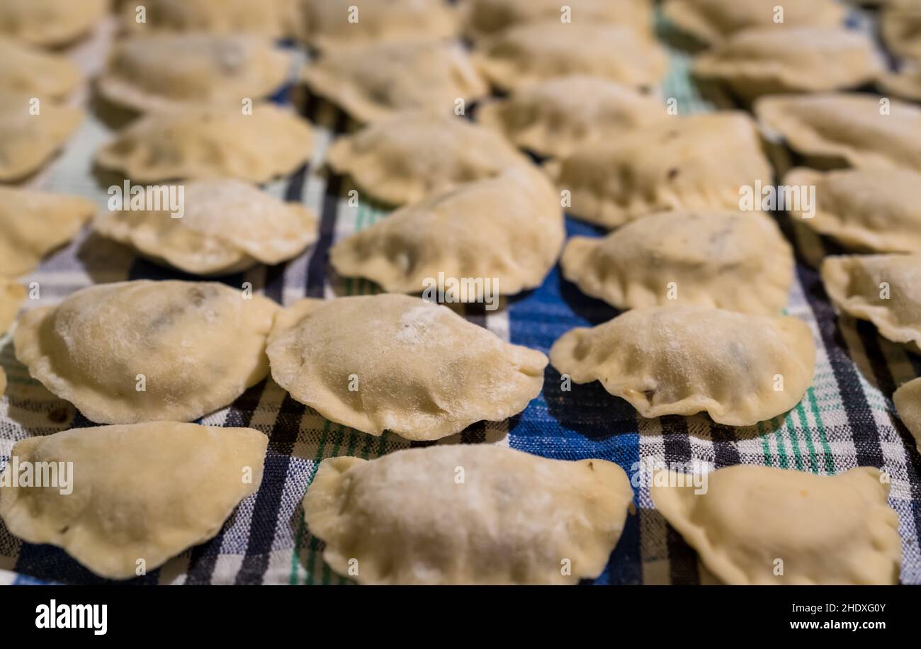 Warm samosa hi-res stock photography and images - Alamy