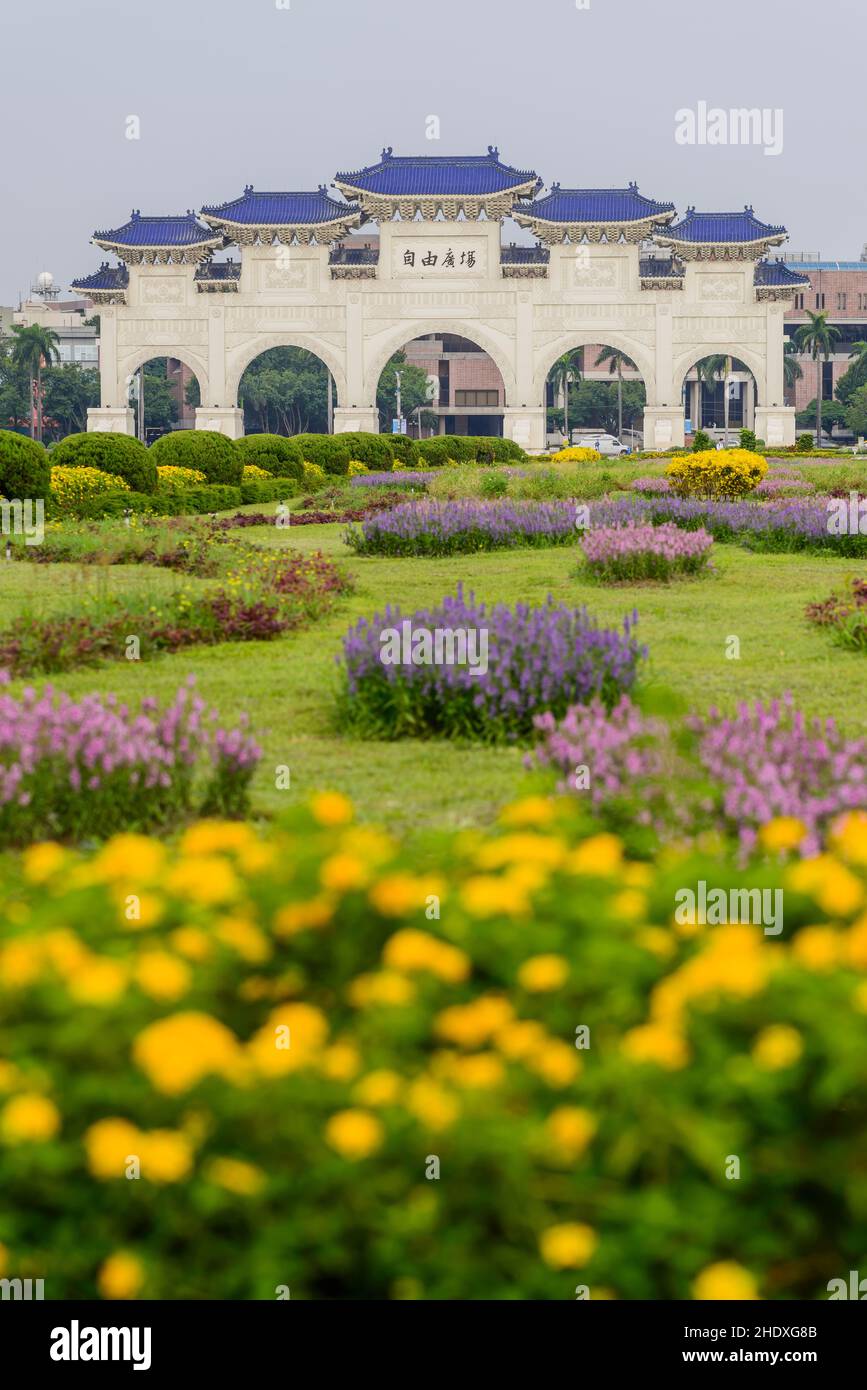taiwan, main gate, taiwan democracy park, great centrality and perfect ...