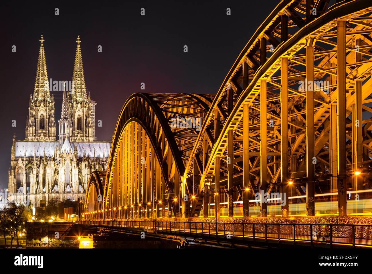 landmark, cologne, cologne cathedral, landmarks, colognes, cologne ...