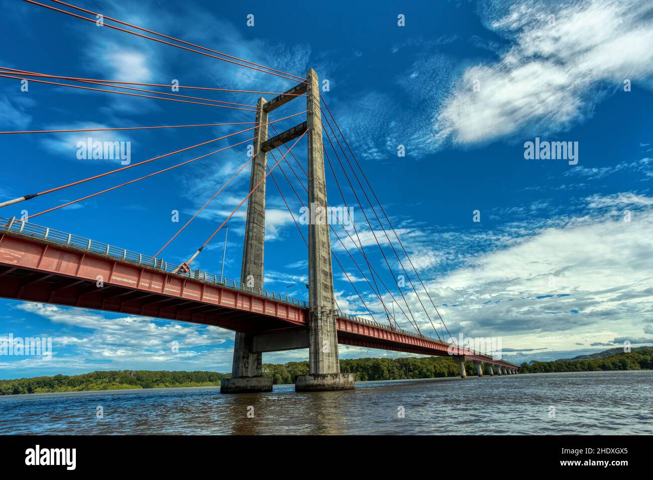 Amistad bridge puente la amistad de taiwan hi-res stock photography and ...