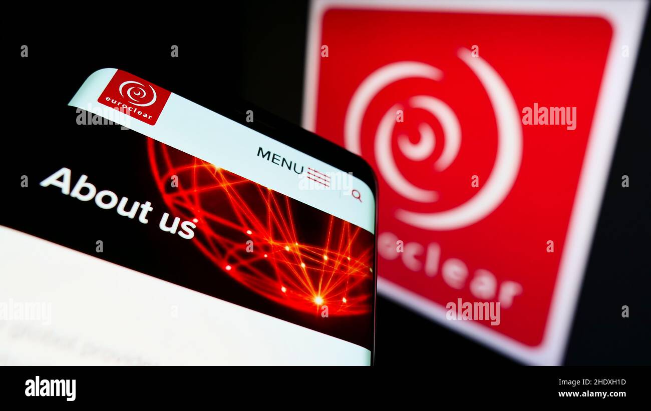 Euroclear logo hi-res stock photography and images - Alamy