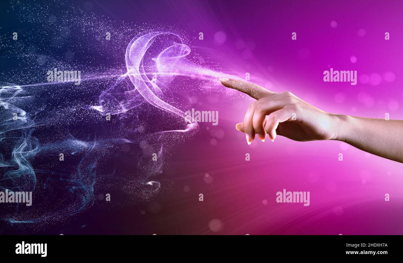 Perform magics hi-res stock photography and images - Alamy