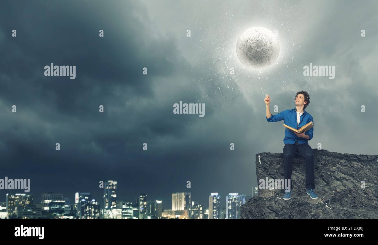 Moon men night one hi-res stock photography and images - Alamy