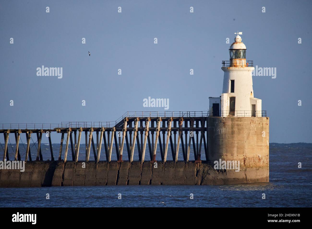 Blyth Harbour Lighthouse, Blyth East Pier Lighthouse in Northumberland ...