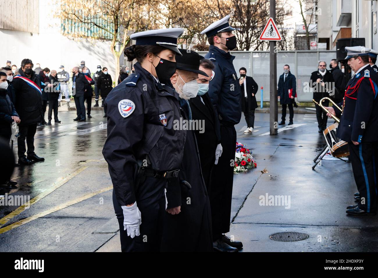 Paris, France. 07th Jan, 2022. Paris' great Rabbi Michel Gugenheim pays ...