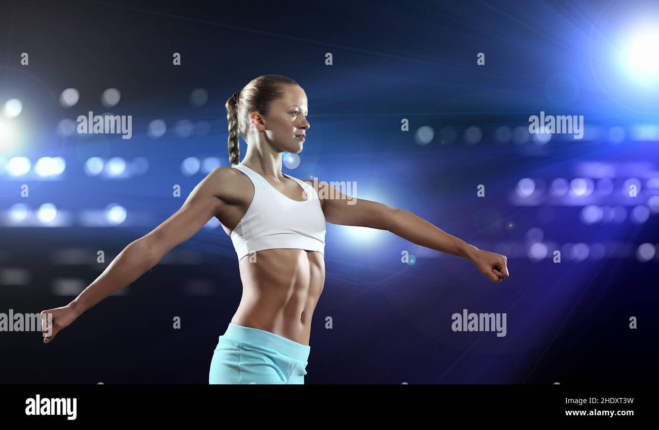 Powerful women athletes hi-res stock photography and images - Alamy