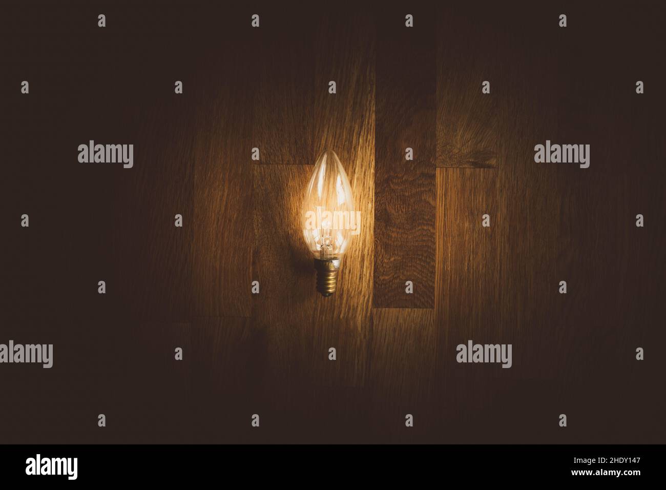 Light source LED flatlay on wood texture Stock Photo - Alamy
