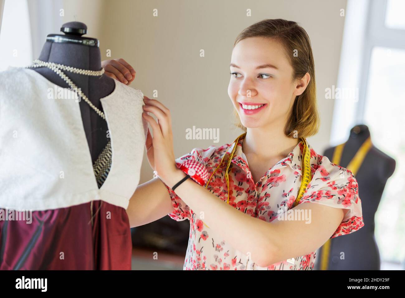 Tailors model hi-res stock photography and images - Alamy