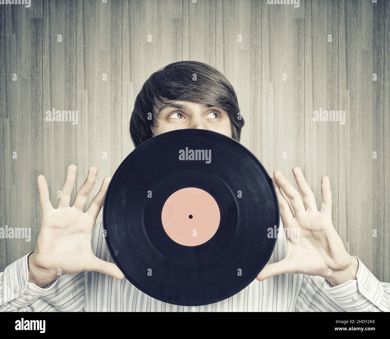 Retro vinyl records hi-res stock photography and images - Alamy