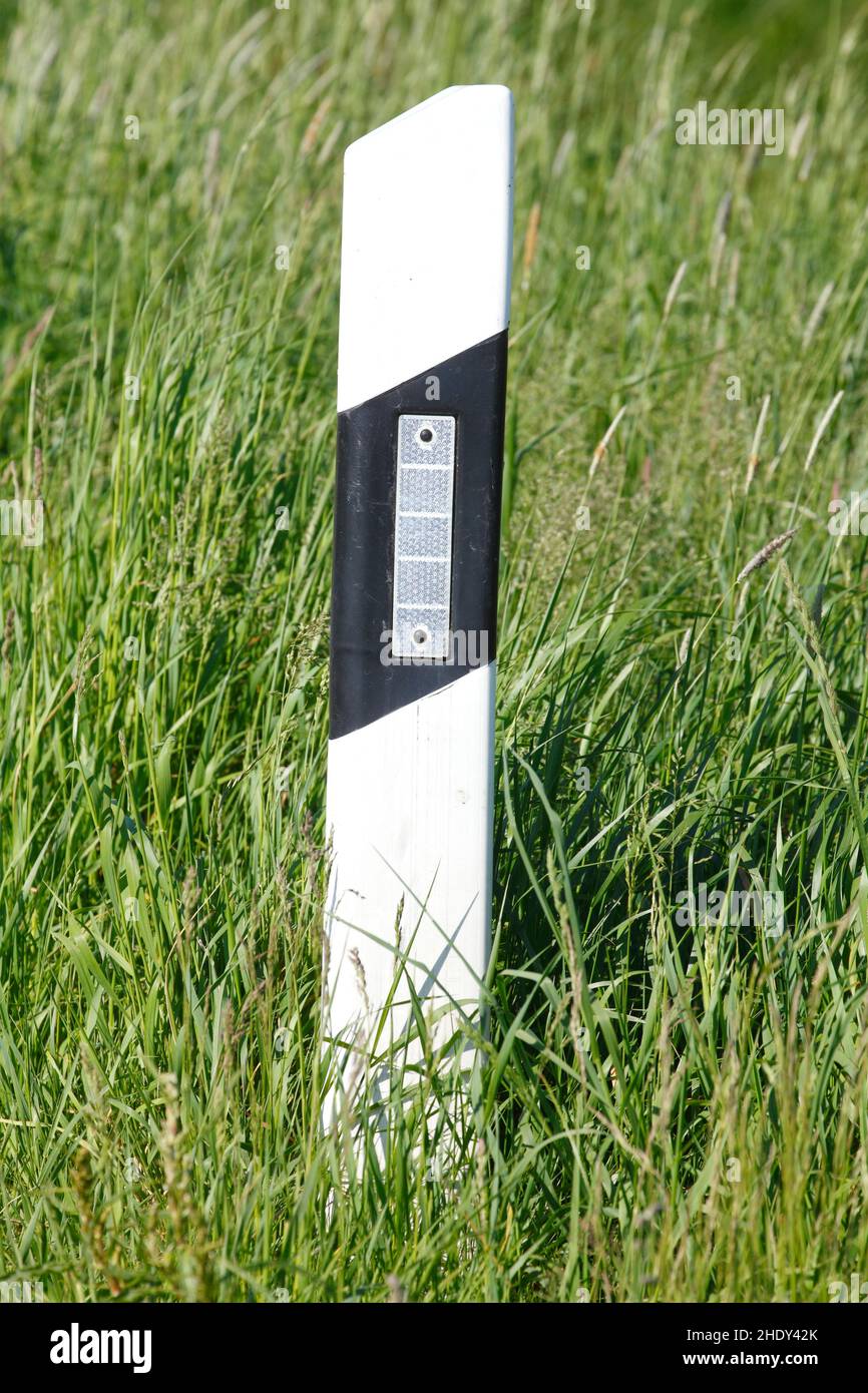 raised pavement marker, raised pavement markers Stock Photo - Alamy raised pavement marker, raised pavement markers Stock Photo - Alamy