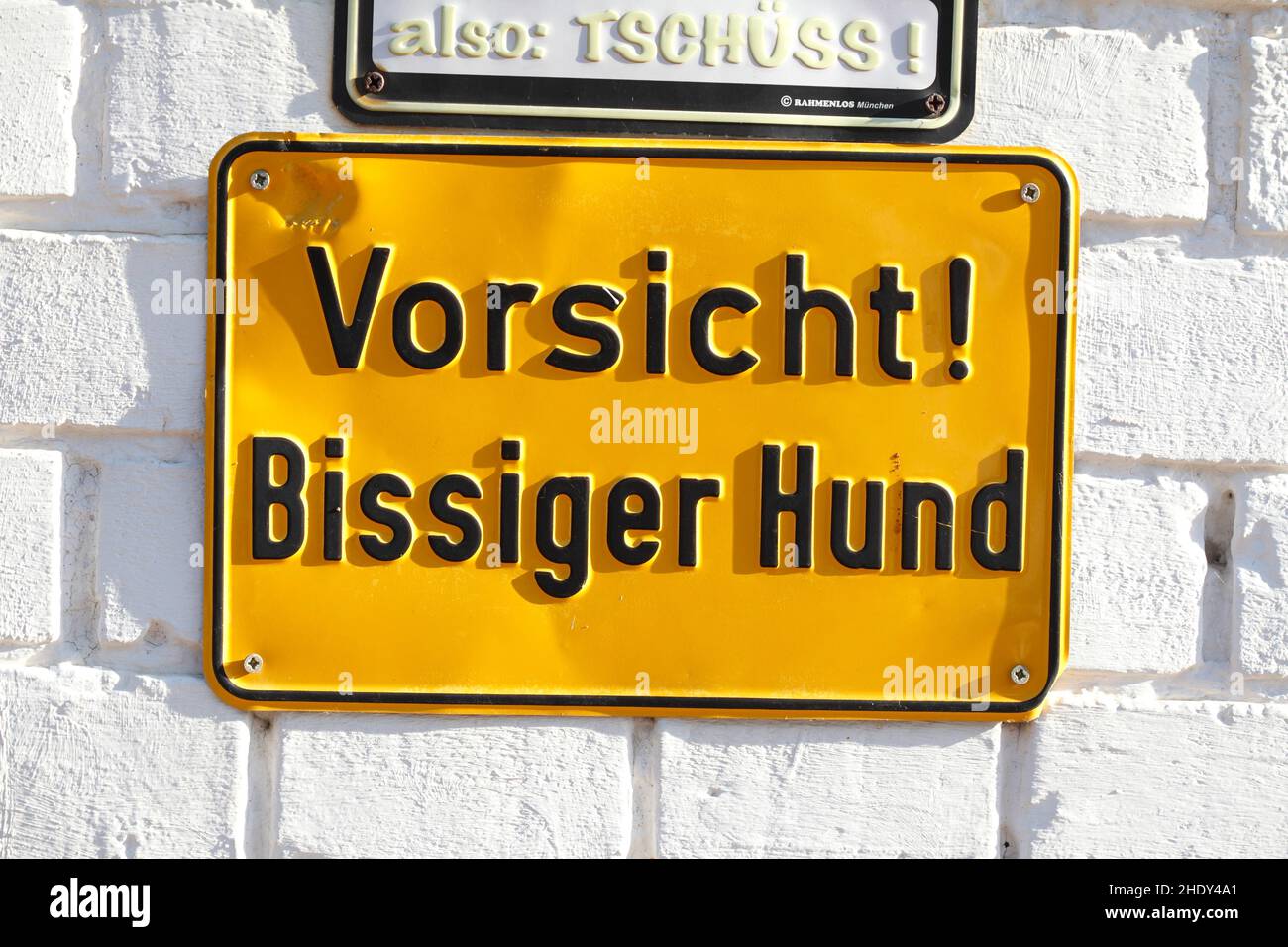 warning sign, caution, biting dog, warning signs, cautions, biting dogs ...