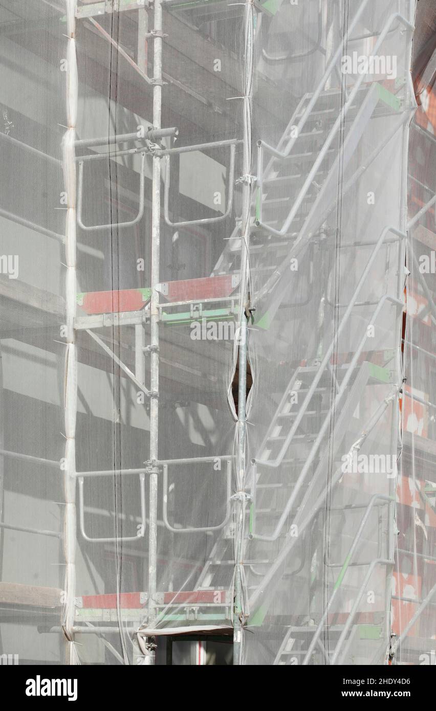 scaffolding, protective net, protective nets Stock Photo - Alamy