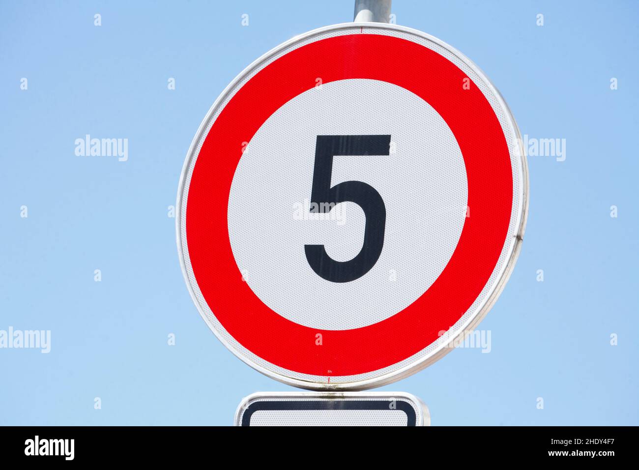 traffic sign, speed limit, 5, road sign, road signs, traffic signs ...
