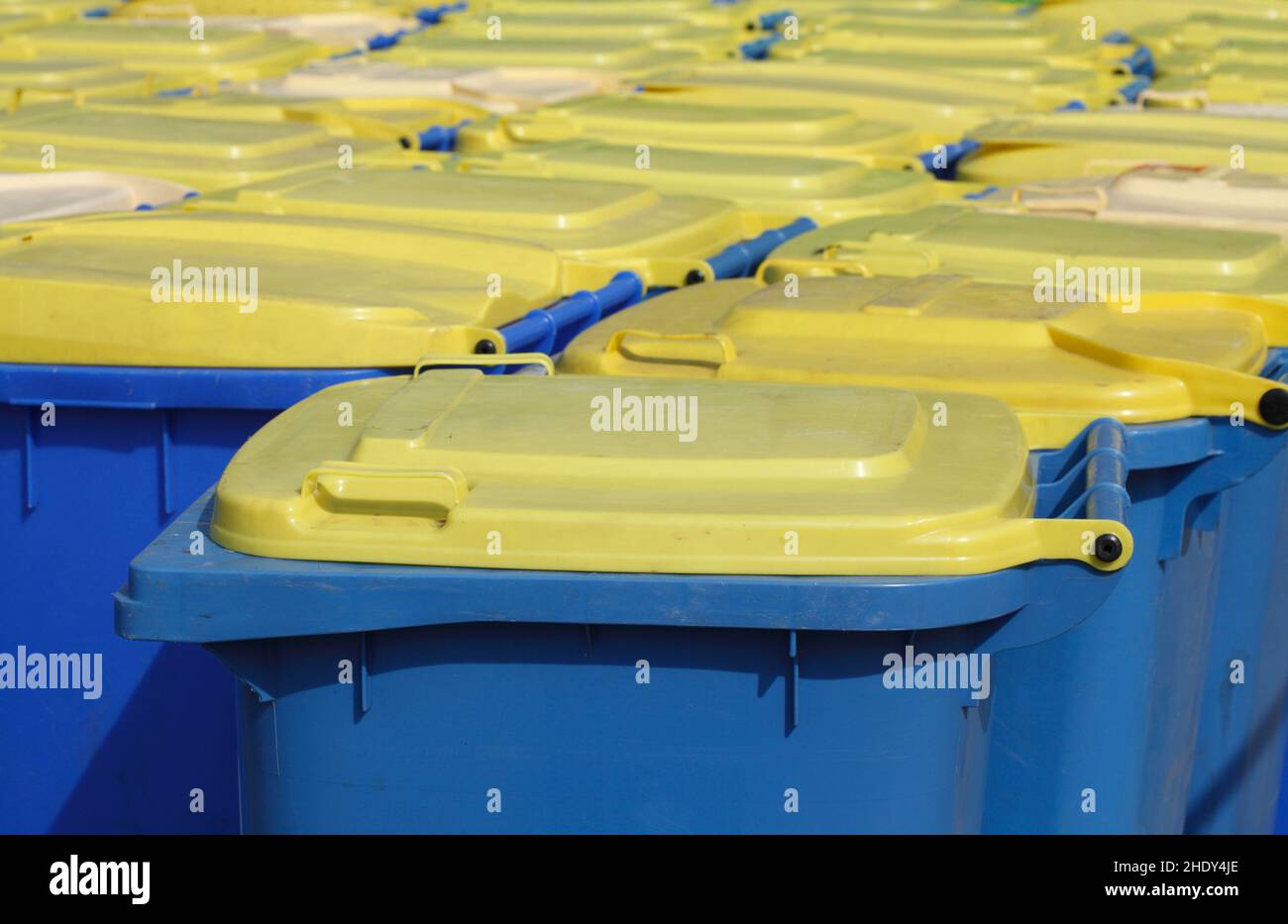 Plastic waste disposals hi-res stock photography and images - Alamy