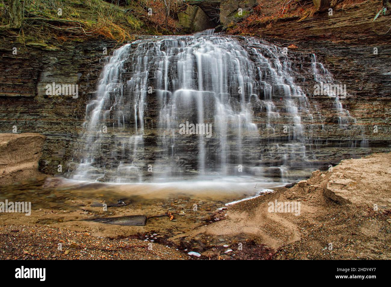 Beautiful natural waterfall on beach hi-res stock photography and ...