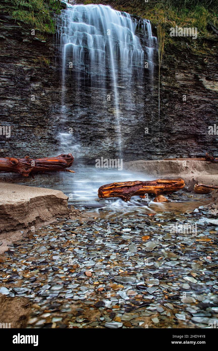 Beautiful natural waterfall on beach hi-res stock photography and ...