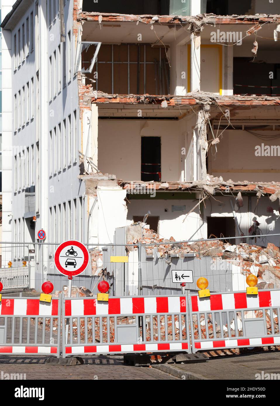 roadblock, demolition, roadblocks, demolitions Stock Photo - Alamy
