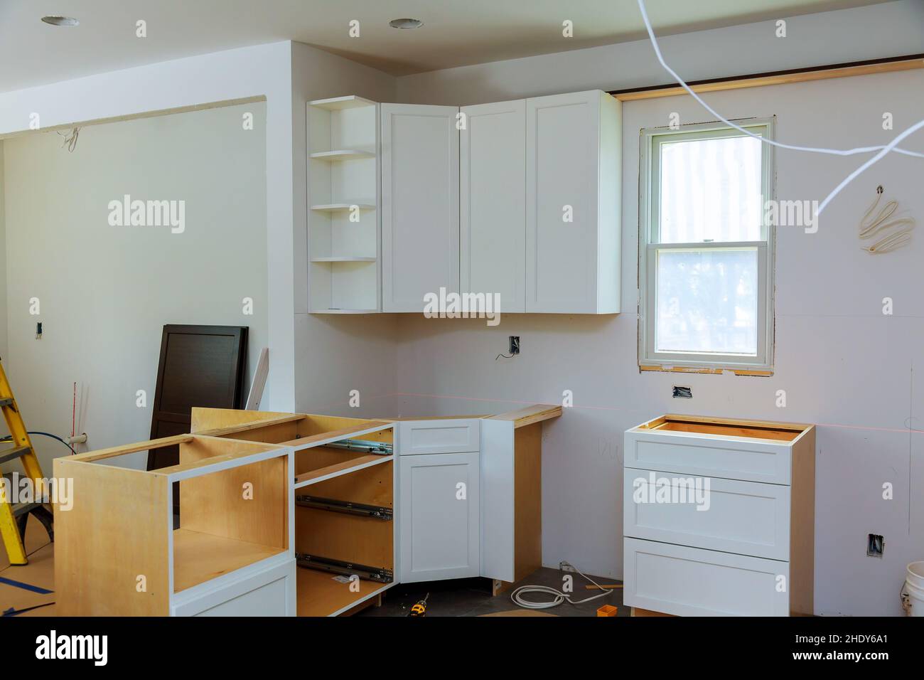 kitchen, move, build in, kitchens, moving, relocations Stock Photo - Alamy