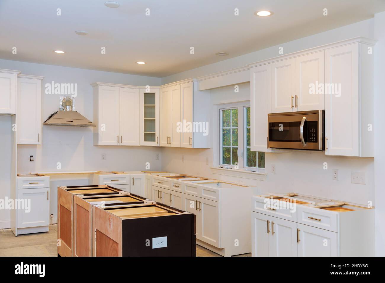 kitchen, built in kitchen, kitchens Stock Photo - Alamy