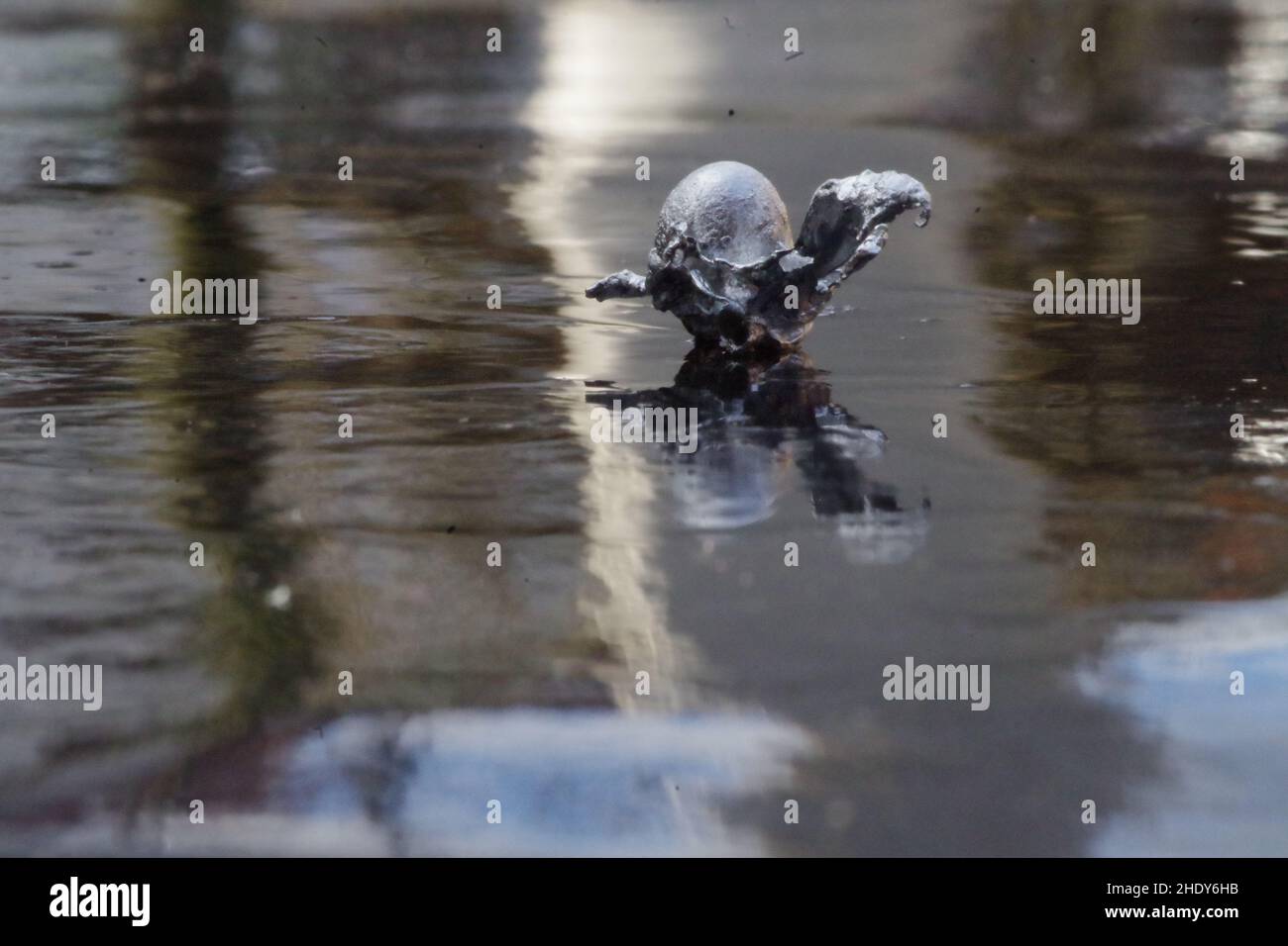 Pewter casting hi-res stock photography and images - Alamy