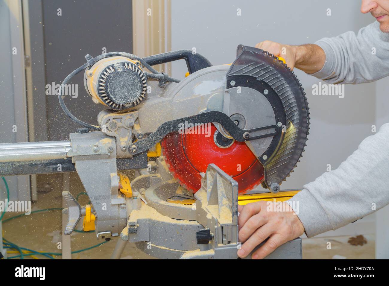 sawing, wood working, circular saw, circular saws Stock Photo - Alamy