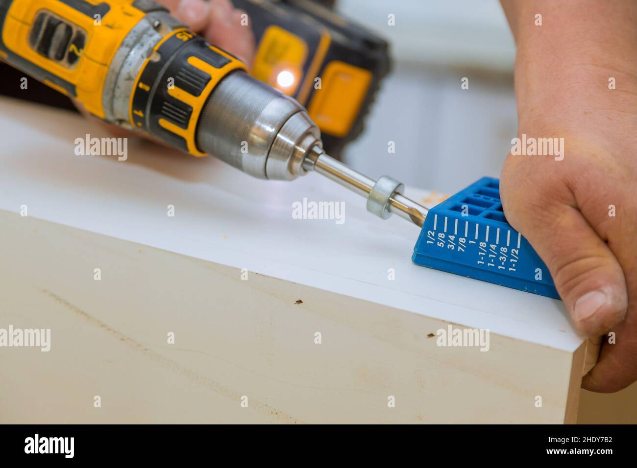Drilling 1 hi-res stock photography and images - Alamy