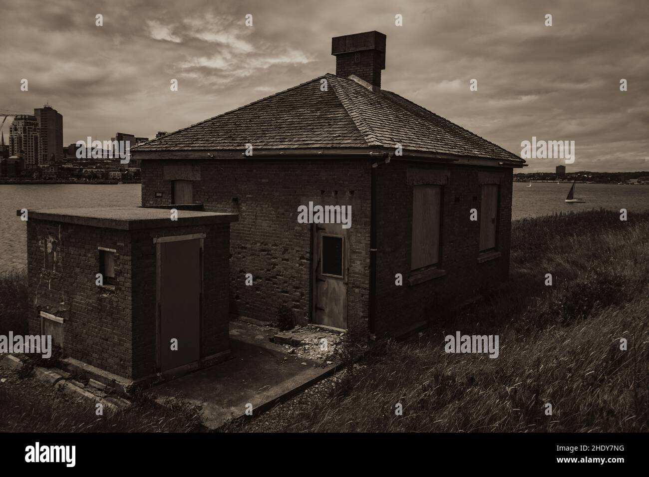 Military married quarters hi-res stock photography and images - Alamy