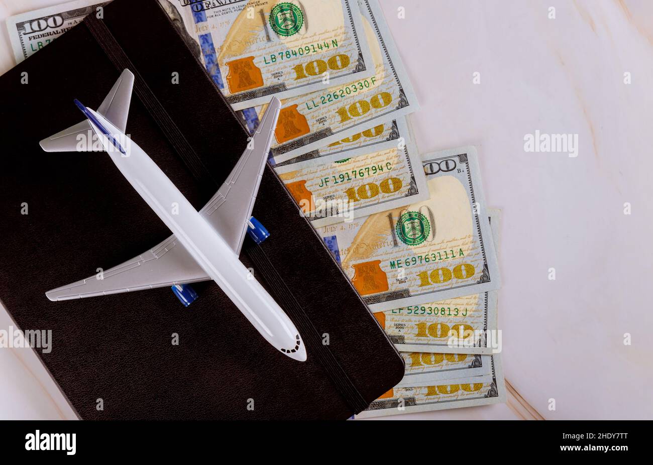 American plane trees hi-res stock photography and images - Alamy